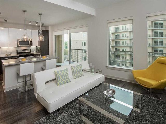 Venue Brookwood Apartments 2 Bedroom Apartment for Rent at 100 Colonial Homes Dr Nw, Atlanta, GA 30309 Colonial