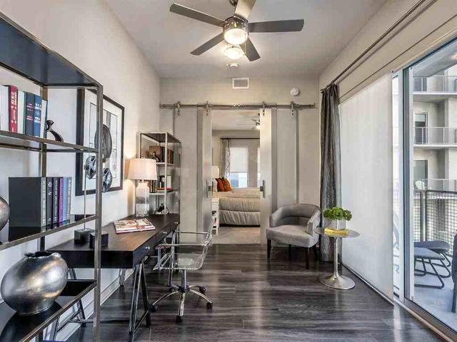 Venue Brookwood Apartments 2 Bedroom Apartment for Rent at 100 Colonial Homes Dr Nw, Atlanta, GA 30309 Colonial