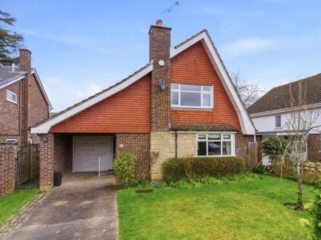 Venables Way, High Legh, 2 Bedroom Detached