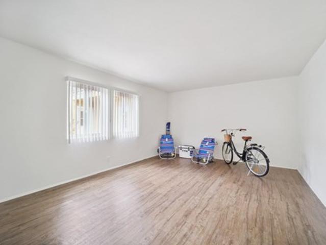 Venco Beach Apartments 2 Beds 1 Bath OCEAN VIEW Sand and Sea