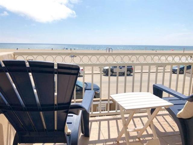 Venco Beach Apartments 2 Beds 1 Bath Nautilus Rental Homes