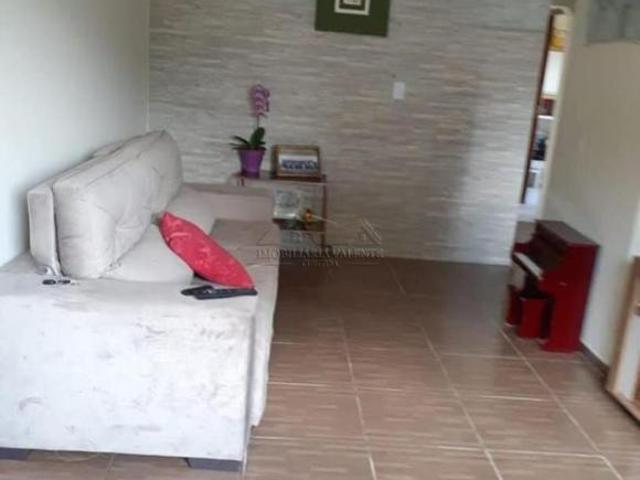 VENDA – 2 CASAS NO MESMO TERRENO | CAMPO LARGO – P