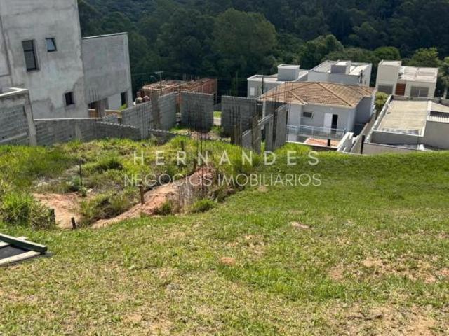 Venda terreno no Condomínio Morada Da Serra