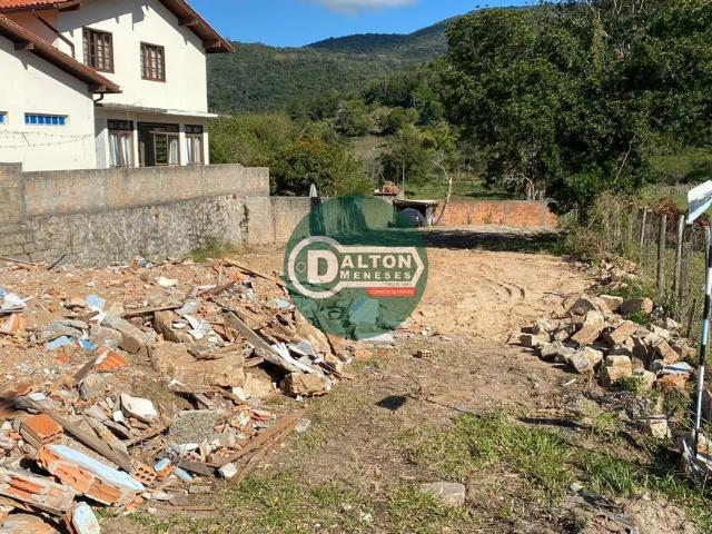 Venda Terreno Comercial com viabilidade AMC 3.5 no Rio Vermelho!