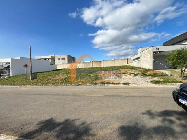 Venda terreno Condominio Vale dos Cristais em Taubate