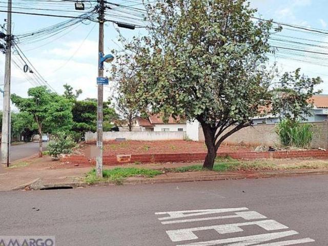 VENDA | Terreno, em Conjunto Residencial Cidade Alta, Maringá