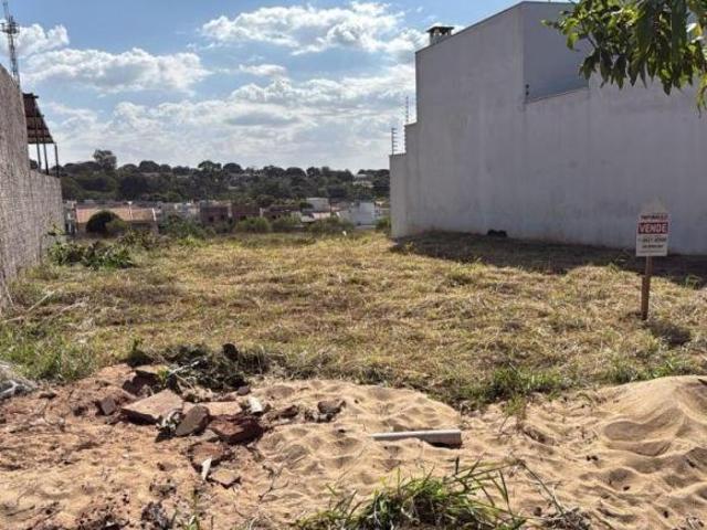 VENDA | Terreno, em JARDIM AEROPORTO, UMUARAMA