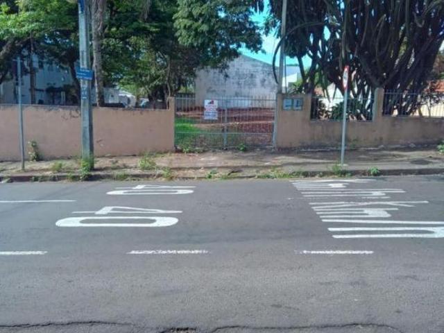 VENDA | Terreno, em Zona 06, Maringá