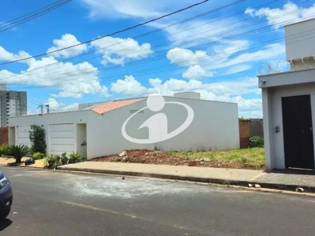 Venda terreno laranjeiras