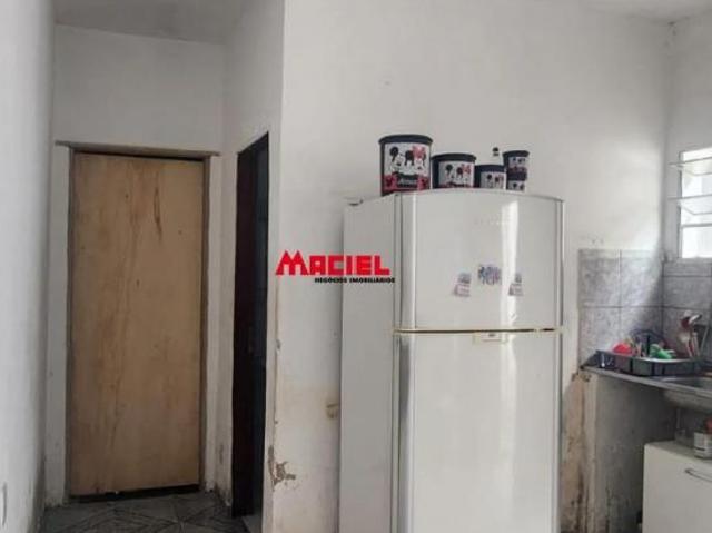 VENDA A VISTA: CASA SIMPLES NO PARARANGABA. NÃO DÁ FINANCIAMENTO!