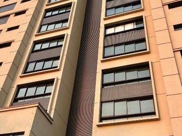 Venda: Amplo Apartamento Residencial no Centro de Patrocínio, MG — 200 m² internos + 300 m² externos