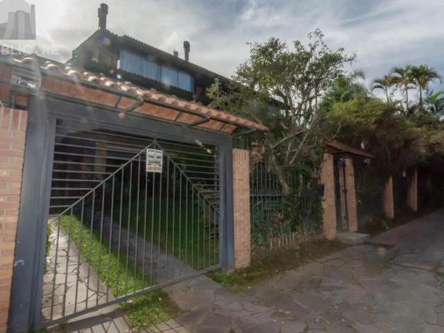 VENDA AMPLO APARTAMENTO RUA CALMA
