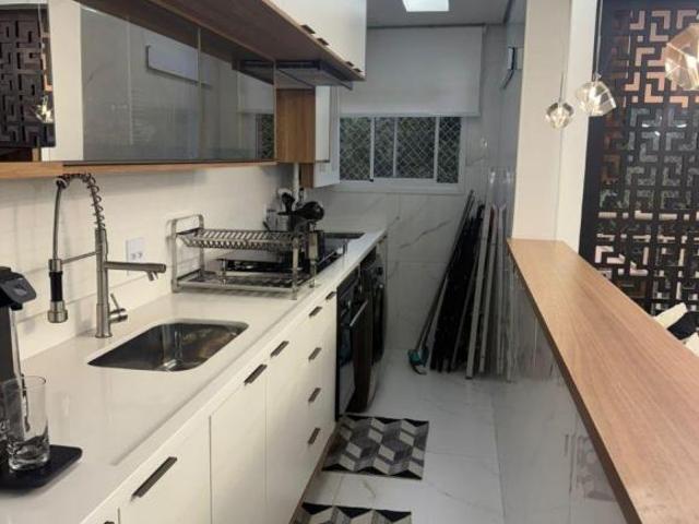 VENDA APARTAMENTO 68m² 02 QUARTOS 01 SUÍTE E 02 VAGAS DE GARAGENS FL38