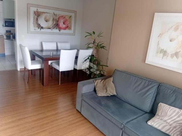 VENDA Apartamento 82m² 3 dormitórios 1 suíte 2 vagas no CAMPO BELO, próximo ao metrô