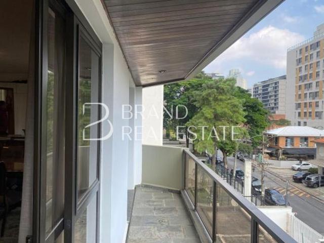 Venda Apartamento 225m na Rua Pensilvania