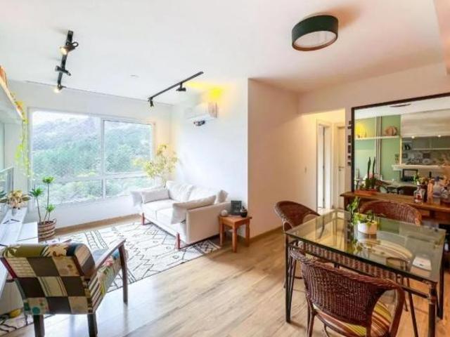 Venda apartamento 2 dormitórios, garagem, churrasqueira