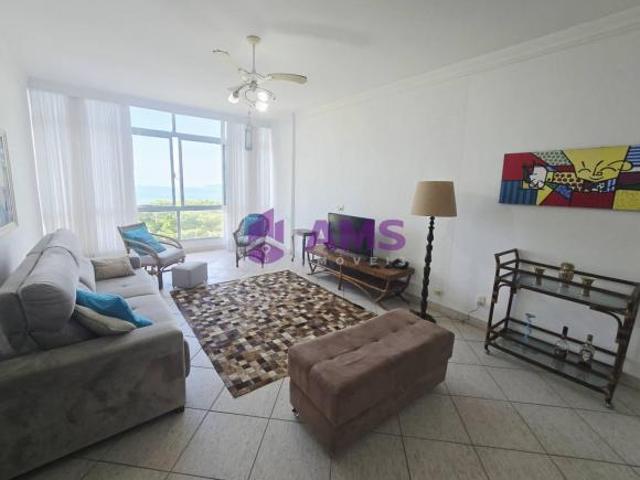 Venda Apartamento 2 dormitórios vista mar total Embaré Santos