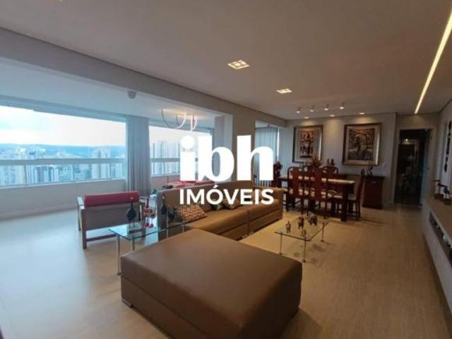 Venda Apartamento 2 quartos, 1 suíte de 112,76 m²