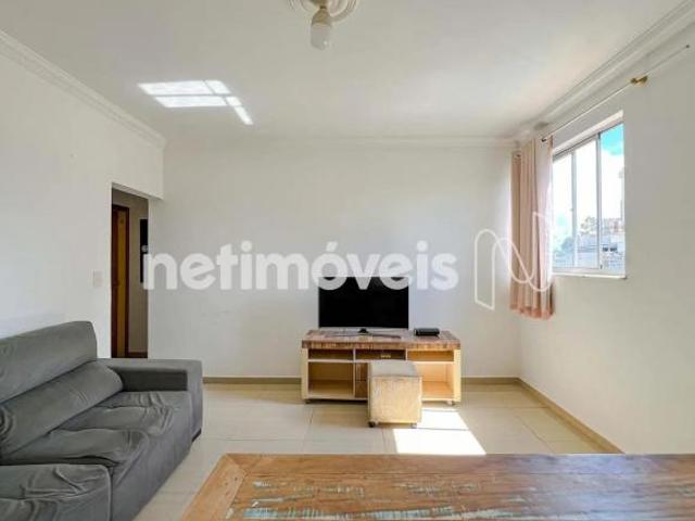 Venda Apartamento 2 quartos Sagrada Família Belo Horizonte