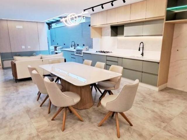 Venda: Apartamento 2 suítes, 2 vagas, Jardim em Santo André