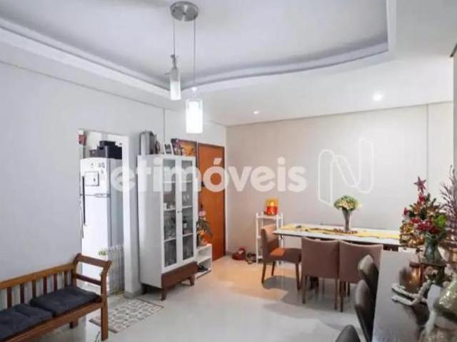 Apartamento 3 quartos no Castelo