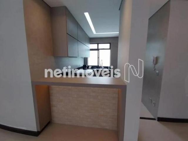 Lindo apartamento decorado e reformado no Dona Clara