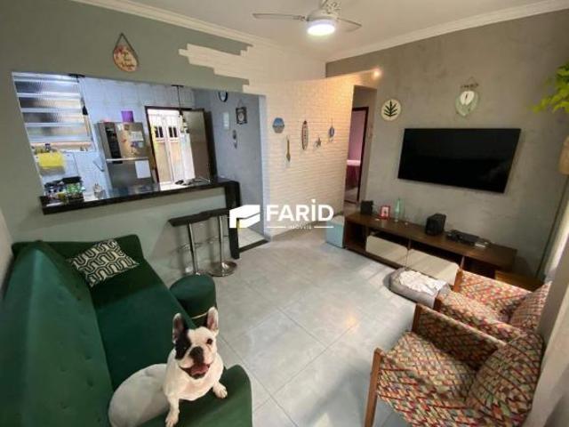 VENDA | Apartamento térreo de 3 dormitórios Ponta da Praia