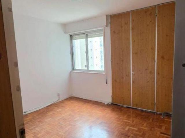 VENDA APARTAMENTO BEM LOCALIZADO NO ITAIM BIBI