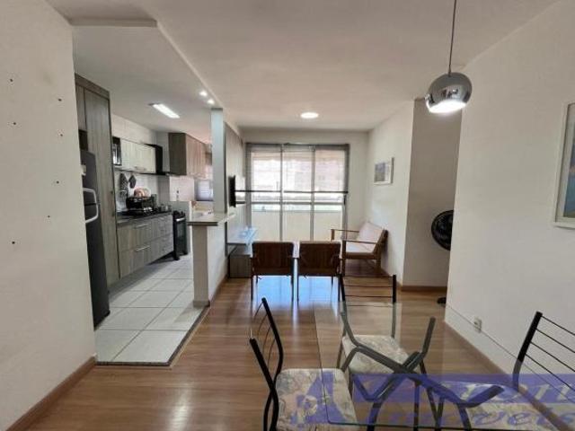 VENDA | Apartamento, com 3 dormitórios em Vila Cleópatra, Maringá