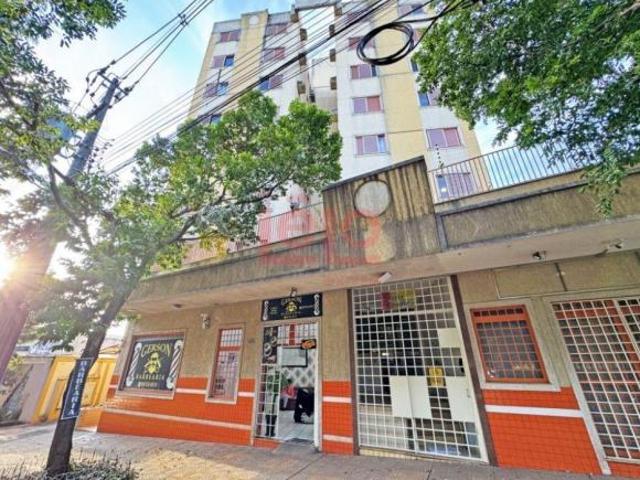 VENDA | Apartamento, com 3 dormitórios em VILA VARDELINA, MARINGA