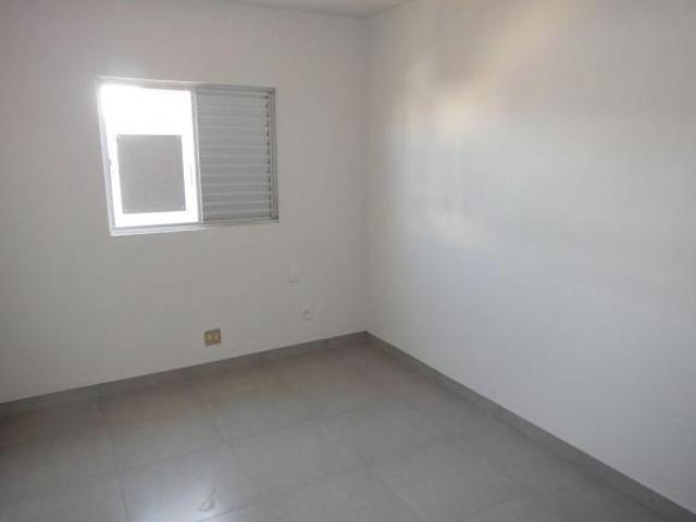 VENDA | Apartamento, com 3 dormitórios em ZONA III, UMUARAMA