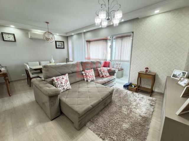 VENDA | Apartamento, com 3 dormitórios em ZONA 07, MARINGA