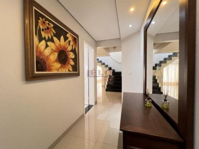 VENDA | Apartamento, com 3 dormitórios em ZONA 07, MARINGA