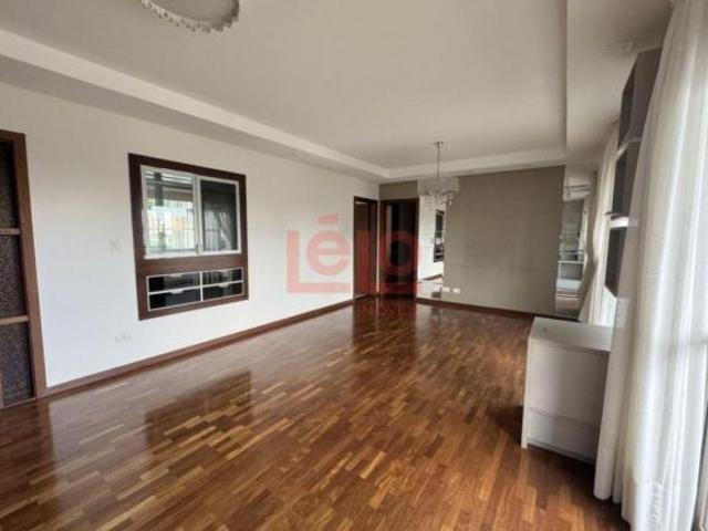 VENDA | Apartamento, com 3 dormitórios em ZONA 07, MARINGA