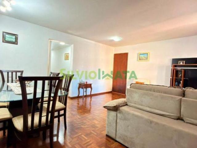 VENDA | Apartamento, com 3 dormitórios em Zona 07, Maringá