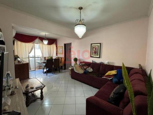 VENDA | Apartamento, com 3 dormitórios em ZONA 07, MARINGA