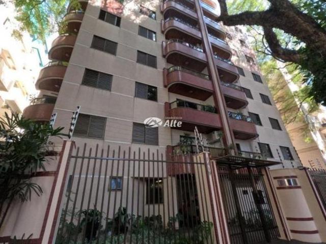 VENDA | Apartamento, com 3 dormitórios em Zona 07, Maringá