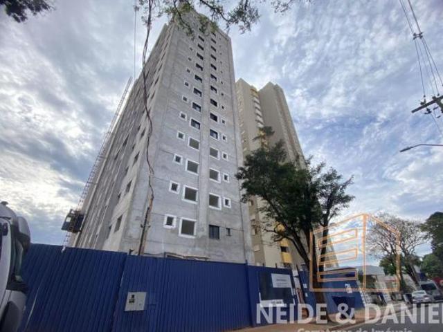 VENDA | Apartamento, com 3 dormitórios em Zona 07, Maringá