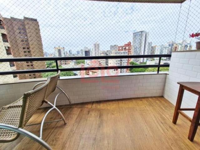 VENDA | Apartamento, com 3 dormitórios em ZONA 07, MARINGA