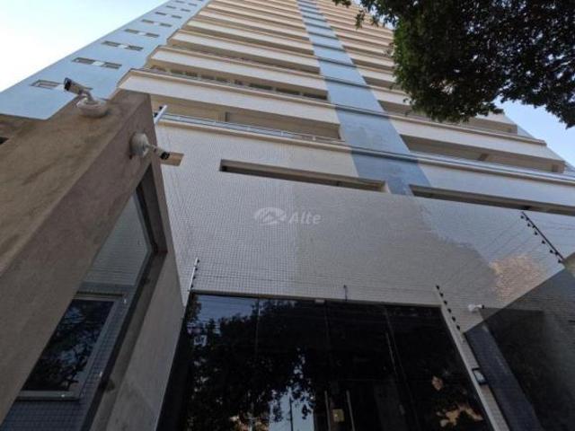 VENDA | Apartamento, com 3 dormitórios em Zona 07, Maringá