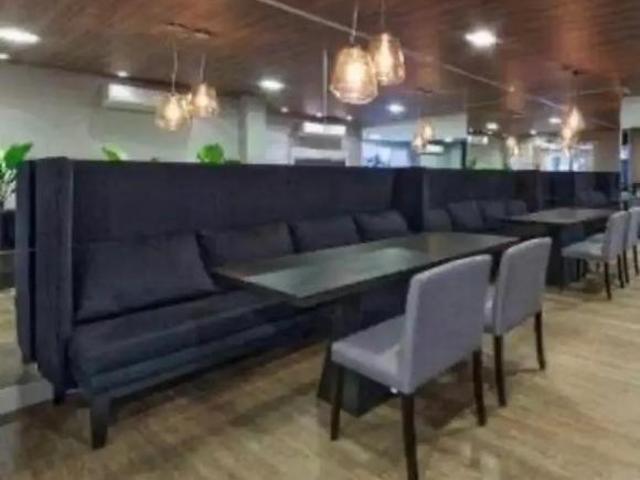 VENDA | Apartamento, com 3 dormitórios em Zona 08, Maringá