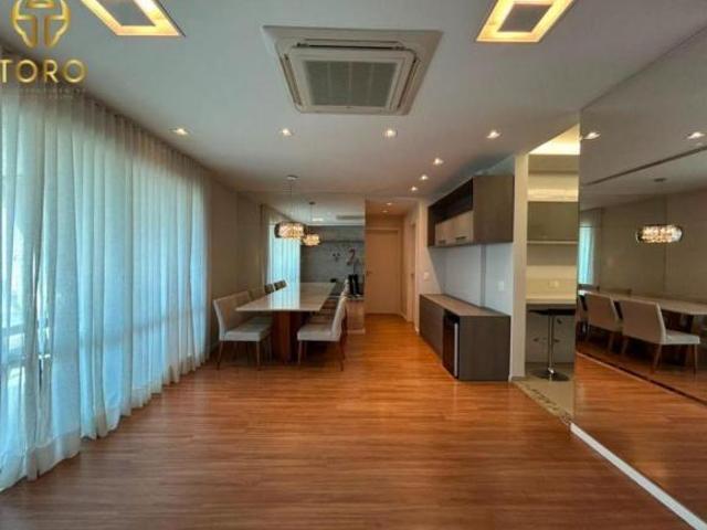 VENDA | Apartamento, com 3 dormitórios em Zona 08, Maringá