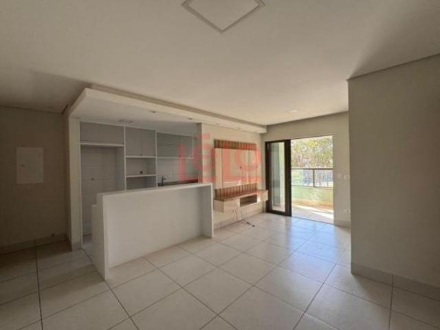 VENDA | Apartamento, com 3 dormitórios em ZONA 01, MARINGA