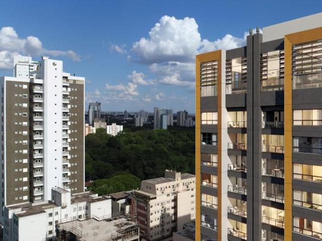 VENDA | Apartamento, com 3 dormitórios em Zona 01, Maringá