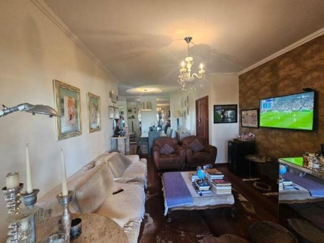 VENDA | Apartamento, com 3 dormitórios em Zona 01, Maringá