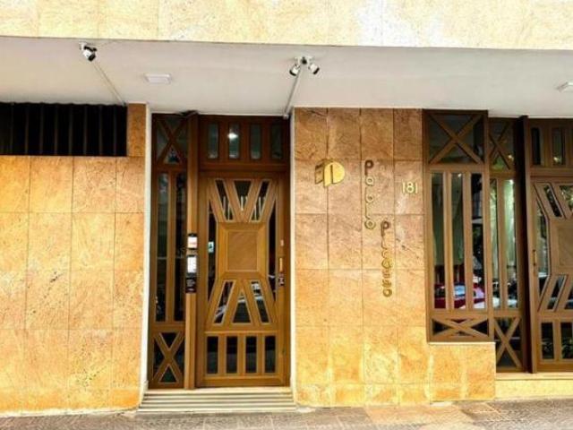 VENDA | Apartamento, com 3 dormitórios em Zona 01, Maringá