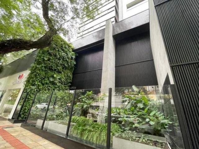 VENDA | Apartamento, com 3 dormitórios em Zona 01 Centro, Maringá