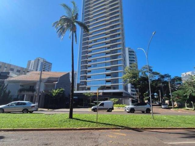 VENDA | Apartamento, com 3 dormitórios em Zona 03, Maringá