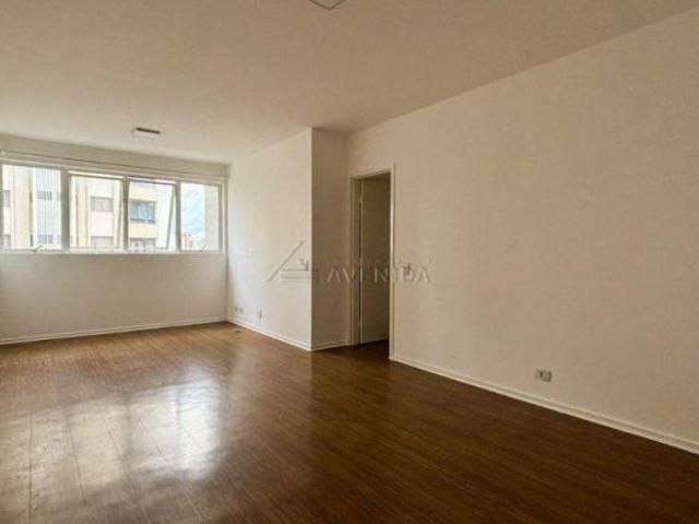 VENDA | Apartamento, com 3 dormitórios em Centro, Londrina