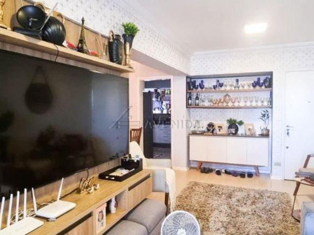 VENDA | Apartamento, com 3 dormitórios em CENTRO, Londrina